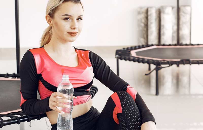 11 Best Exercises to do on a Mini Trampoline to keep your body fit.